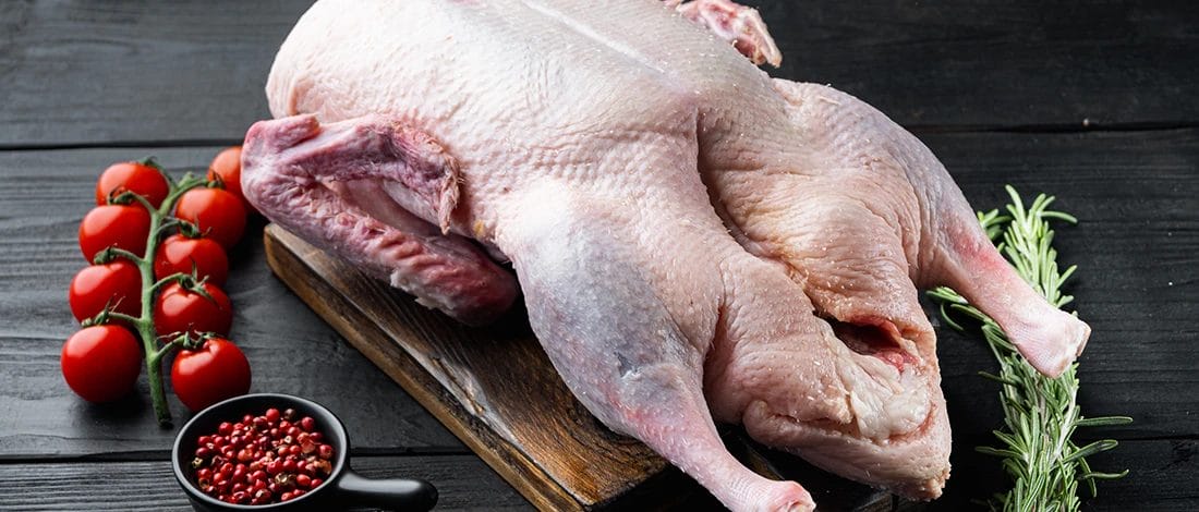Pork vs Chicken (6 Key Differences to Look Out For)